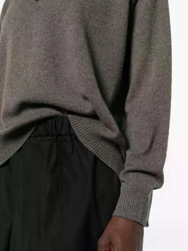 LA JULIE CASHMERE V-neck Raglan Sweater
