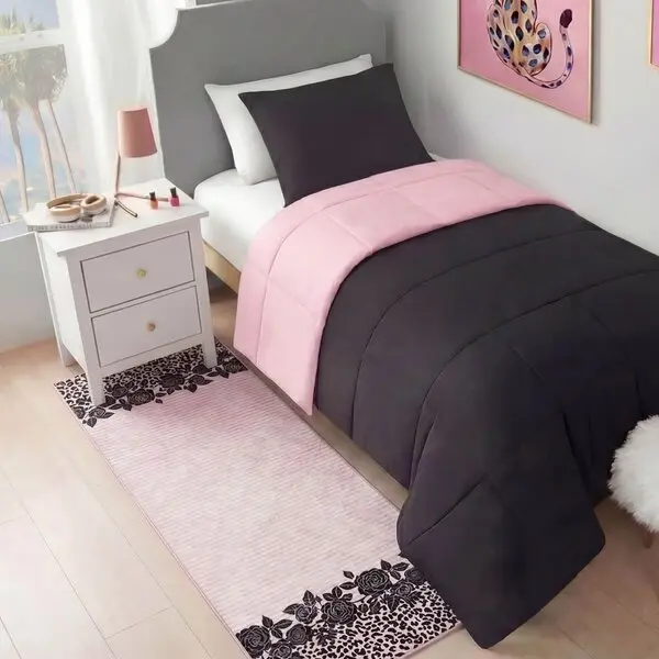 Juicy Couture Leopard Rose" Washable Accent Rug - Lacey Leopard Light Pink