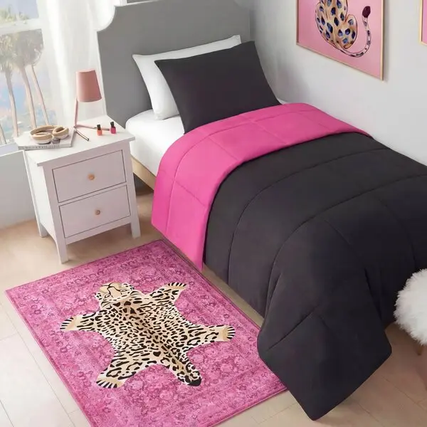 Juicy Couture Finely Washable Rug - Leopard Medallion Hot Pink