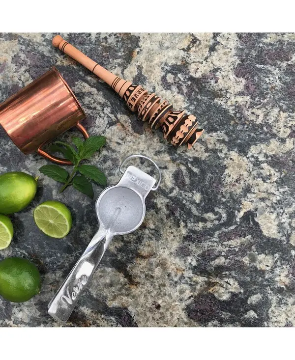 VERVE CULTURE Hand Juicer