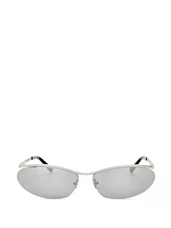 Linda Farrow Cat-eye Frame Sunglasses - Silver