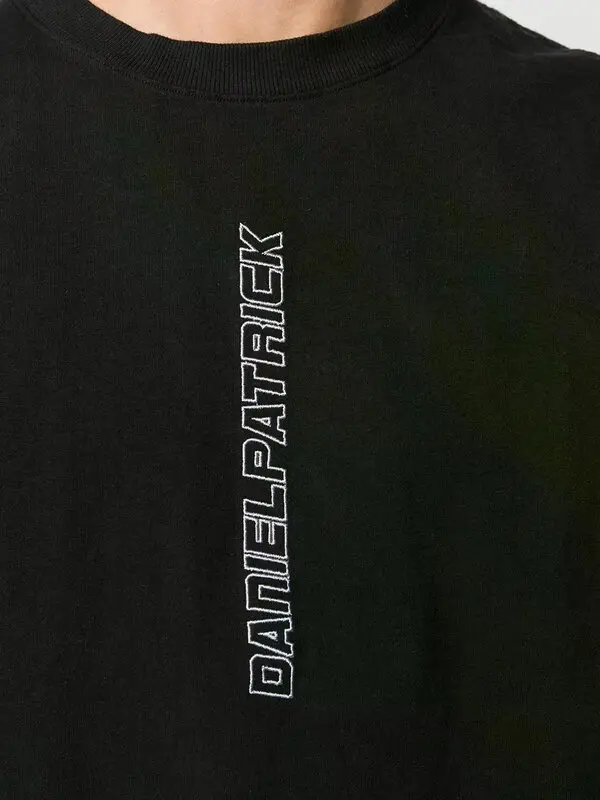 DANIEL PATRICK Logo Detail T-shirt