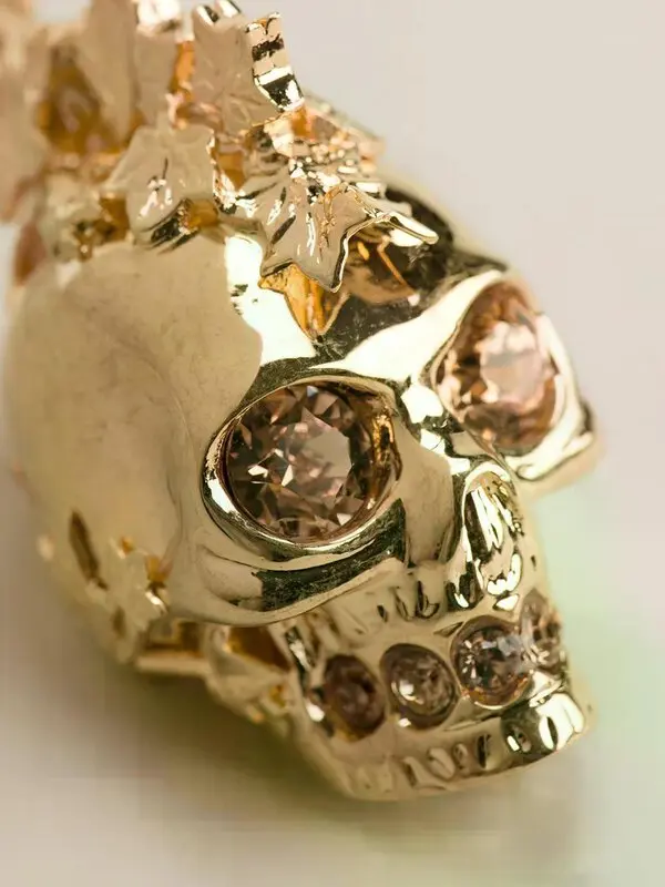 Alexander McQueen Skull Pendant Necklace