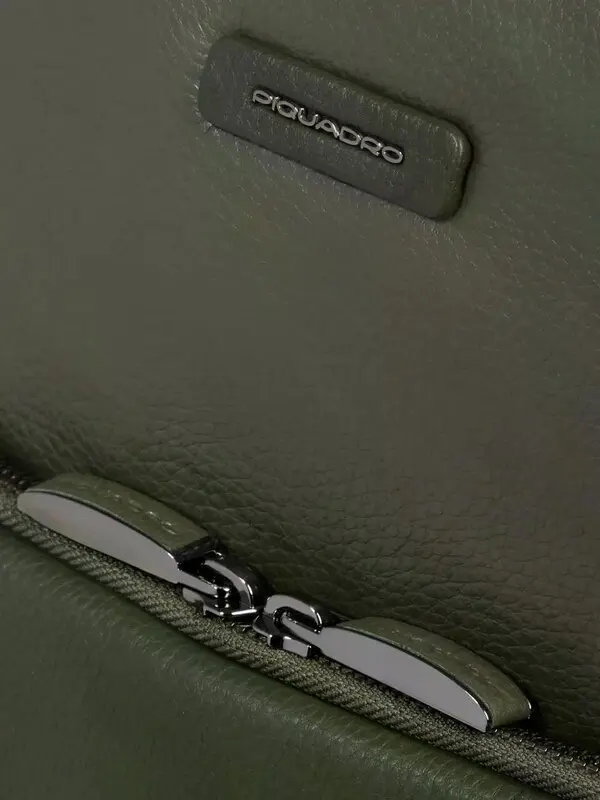 PIQUADRO Expandable Grained Texture Backpack