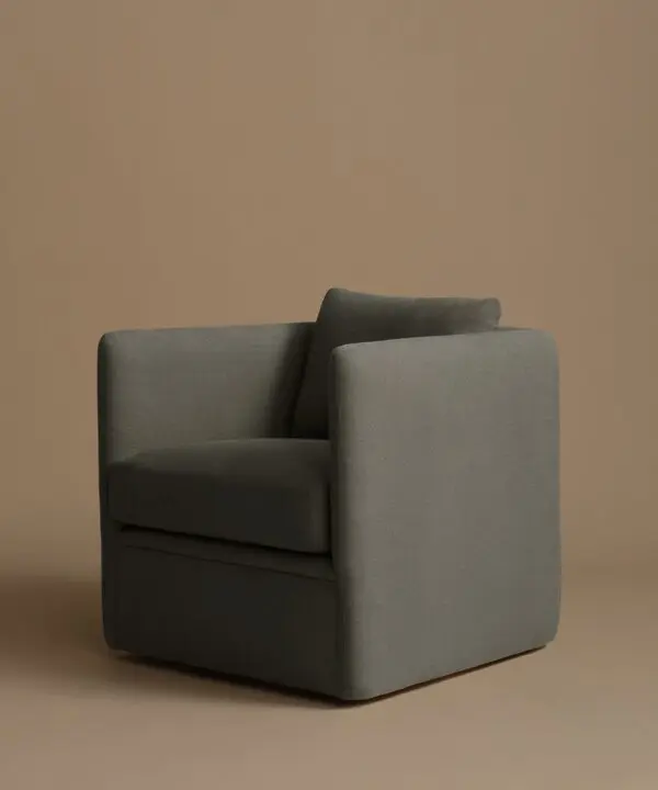 Jenni Kayne Dume Chair