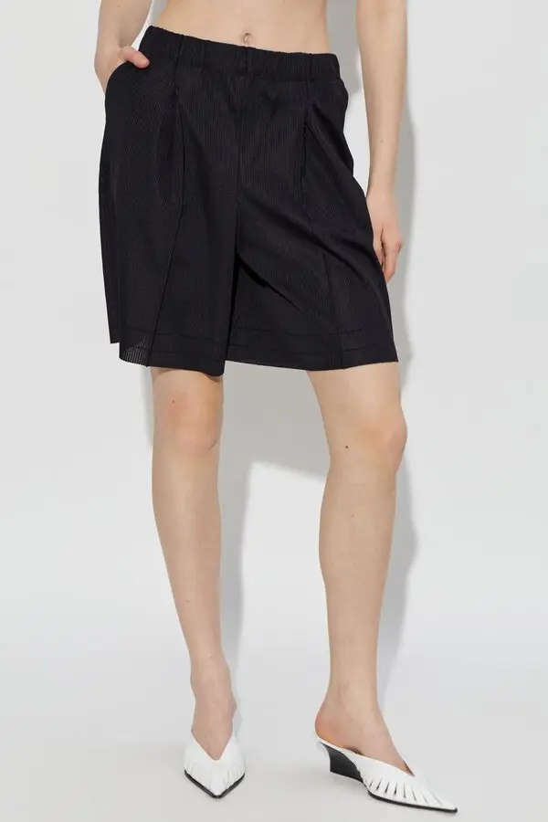 Issey Miyake Pleated Shorts - Black