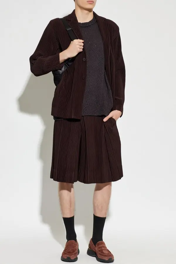 Issey Miyake Pleated Relaxed Fit Shorts - Brown