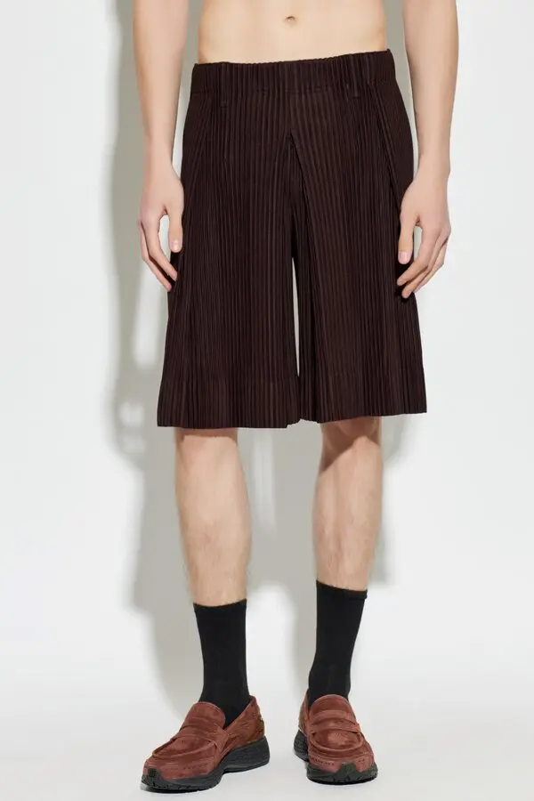 Issey Miyake Pleated Relaxed Fit Shorts - Brown