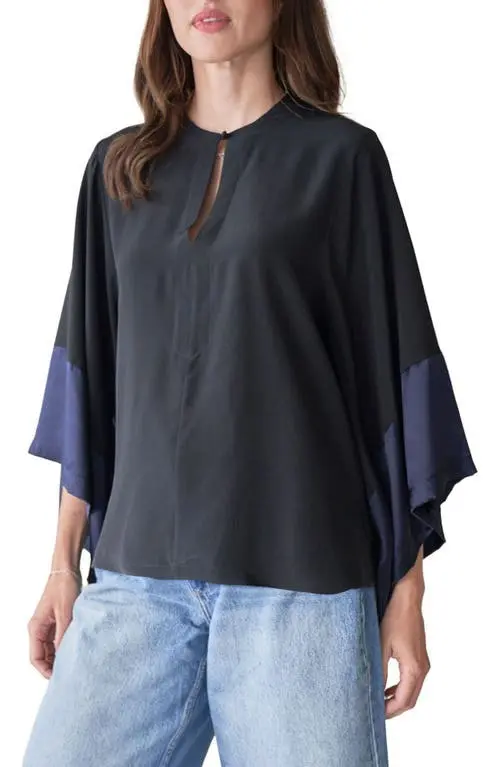 OCEAN+MAIN Silk Wide Sleeve Top