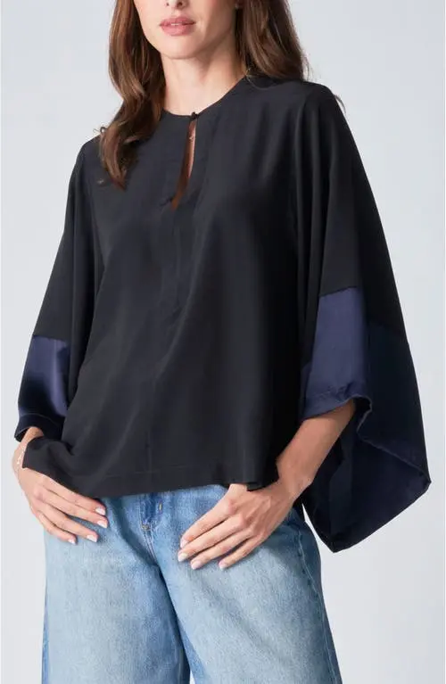 OCEAN+MAIN Silk Wide Sleeve Top