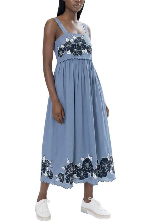 AREA STARS Sindhu Dress