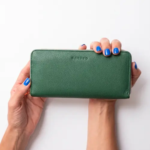 CASUPO Large Zipper Wallet With Detachable Key Ring - Green