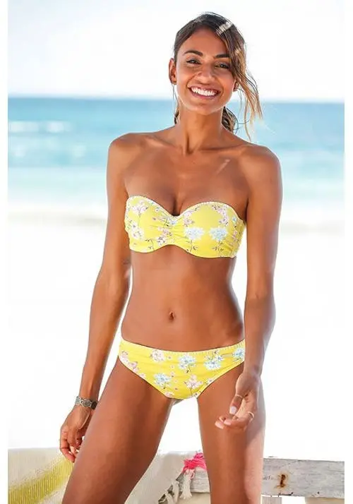 LASCANA Classic Bikini Bottom With Floral Print