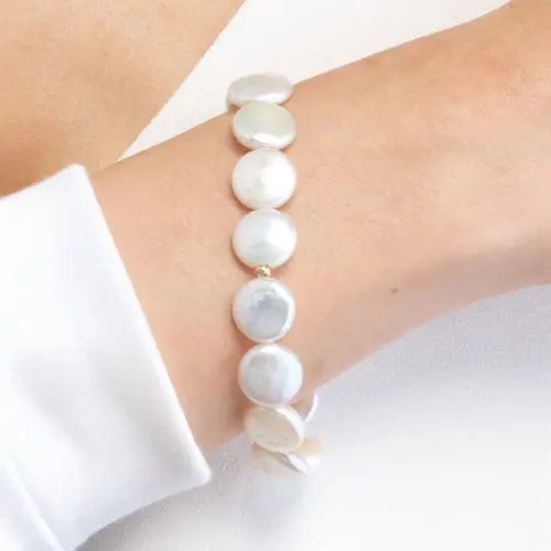 THE LOVERY FINE JEWELRY 14k Yellow Gold Coin Pearl Bracelet