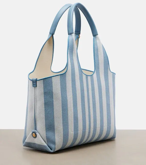 Chloé Large Logo Canvas Tote Bag - Blue