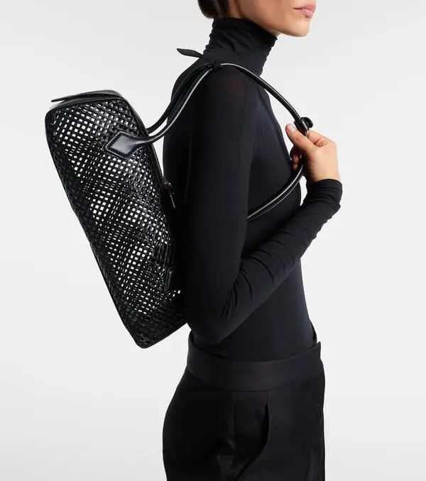 Alaïa Le Teckel Medium Shoulder Bag