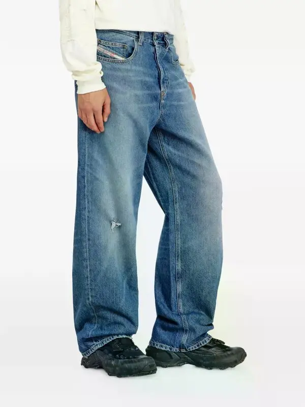 DIESEL® 2001 D-macro Relaxed-fit Denim Jeans - Blue