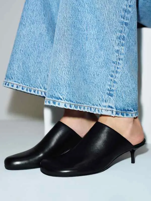 REFORMATION Phadra Heeled Mule Leather - Black