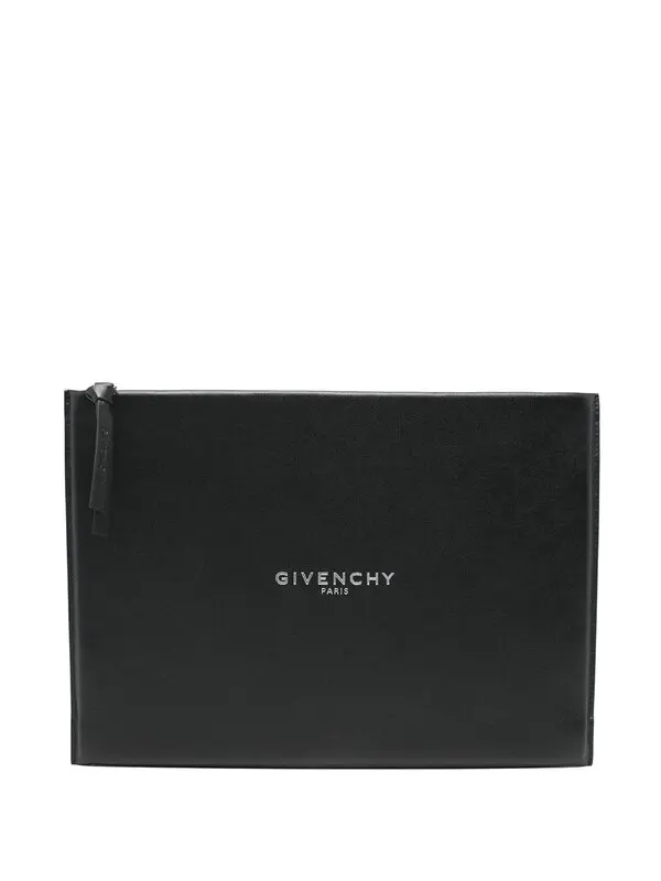 Givenchy Antigona Stamped Large Pouch In Leather - Black