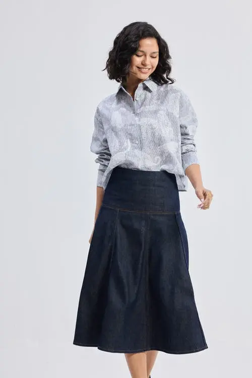 REISTOR Oversized Boxy-fit Linen Shirt With Handprinted Animal Theme