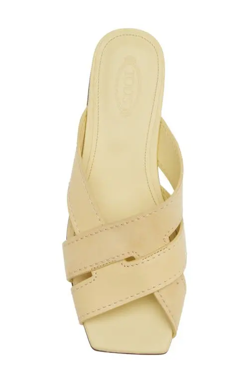 TOD'S T-strap Flat Sandals