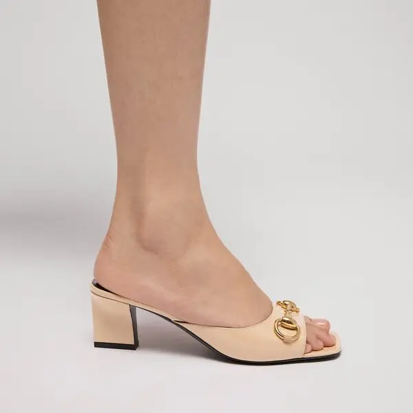 Gucci Signora Slide Sandal In Leather - Pink