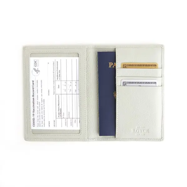 ROYCE NEW YORK Rfid Blocking Passport Cover With Card Slots - Sage