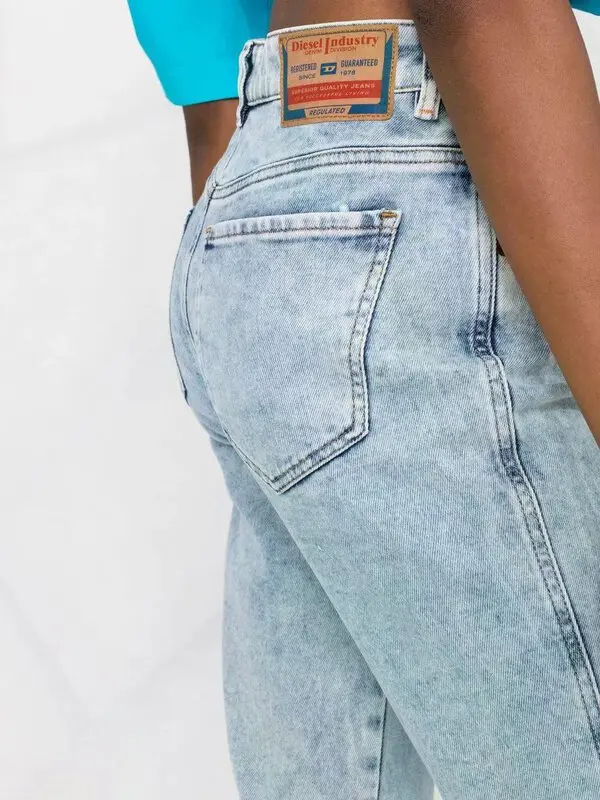 DIESEL® 1994 09d64 Straight-leg Jeans