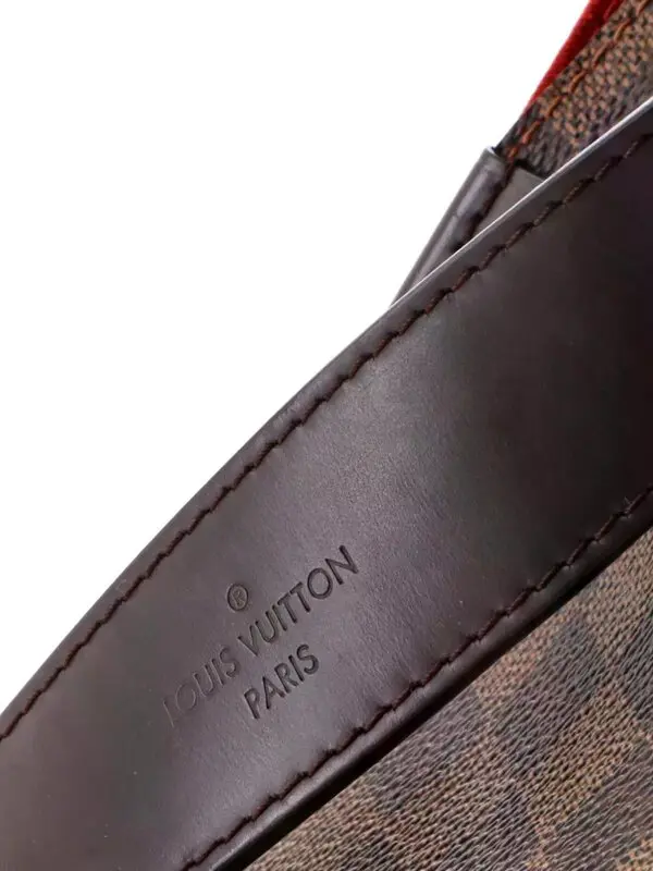 LOUIS VUITTON Graceful Hobo Bag - Brown