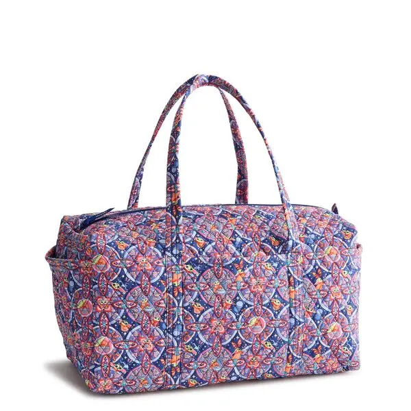 VERA BRADLEY Star Wars Large Original Duffel In Grogu Medallion