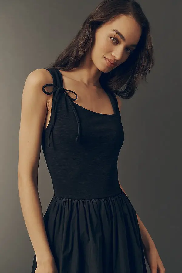 En Saison Sloane Midi Dress - Black | Editorialist