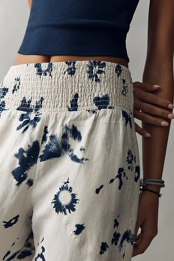 PILCRO Reese Smocked Pull-on Barrel-leg Pants - Ivory Pattern