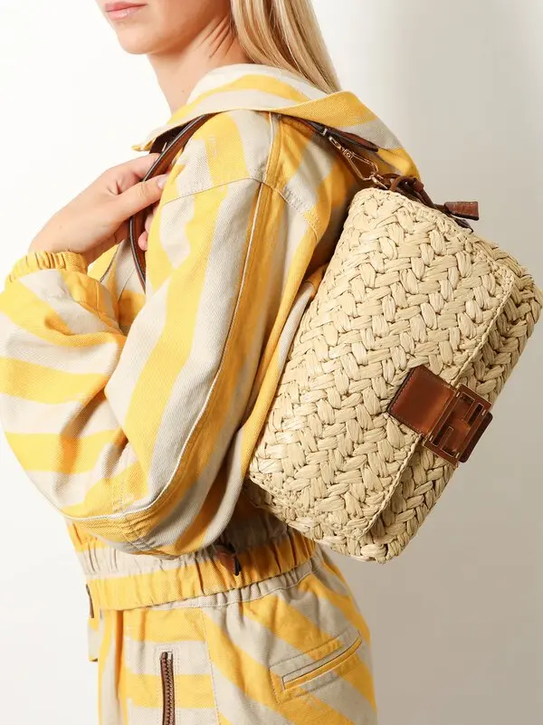 Fendi Mamma Baguette Medium Raffia Baguette - Beige