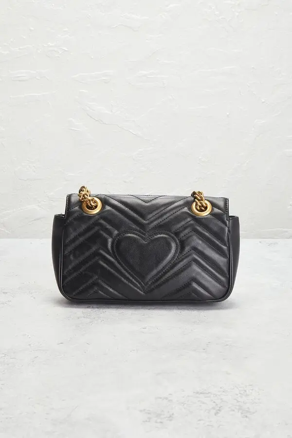 Gucci Gg Marmont Shoulder Bag - Black
