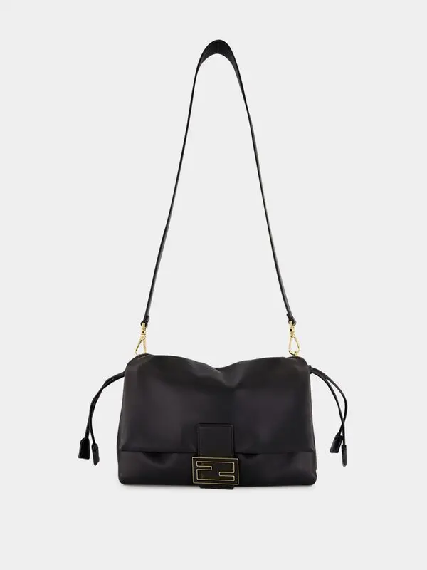 Fendi Mamma Baguette Medium Bag In Nappa Leather - Black