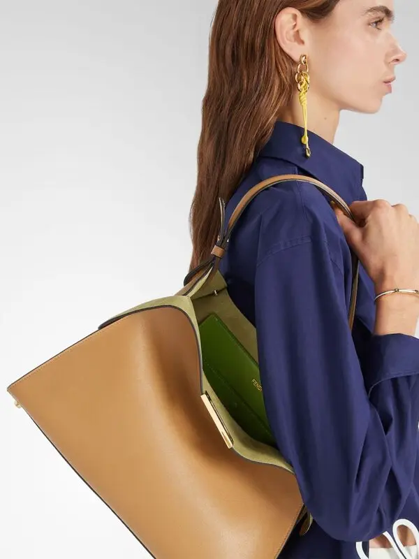 Fendi Cappuccino Way Medium Bag - Brown