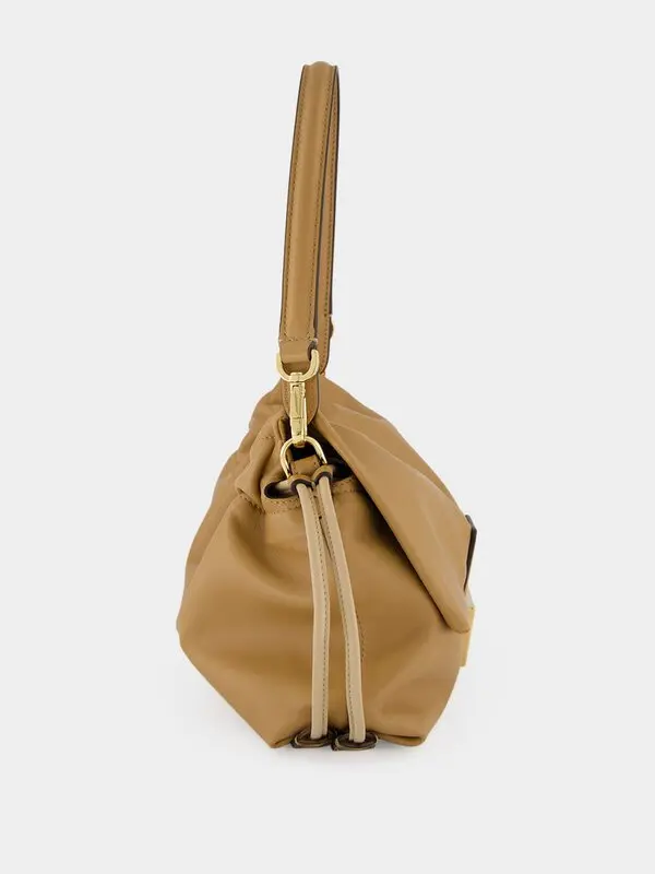 Fendi Mamma Baguette Medium Bag In Nappa Leather - Beige
