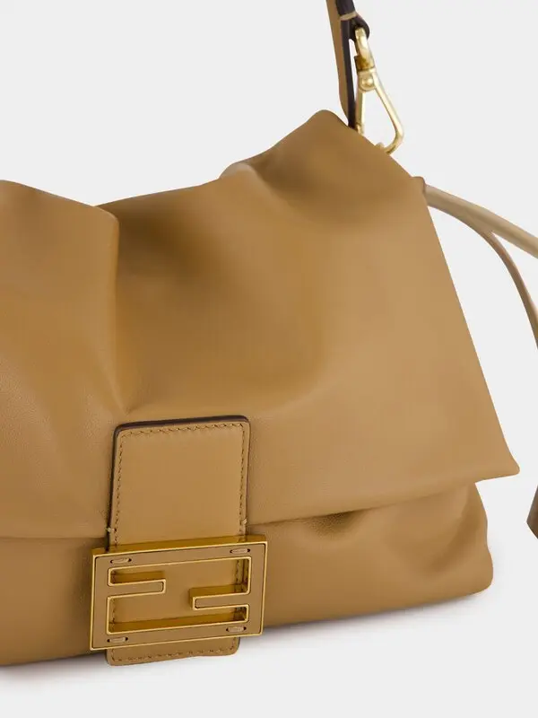 Fendi Mamma Baguette Medium Bag In Nappa Leather - Beige