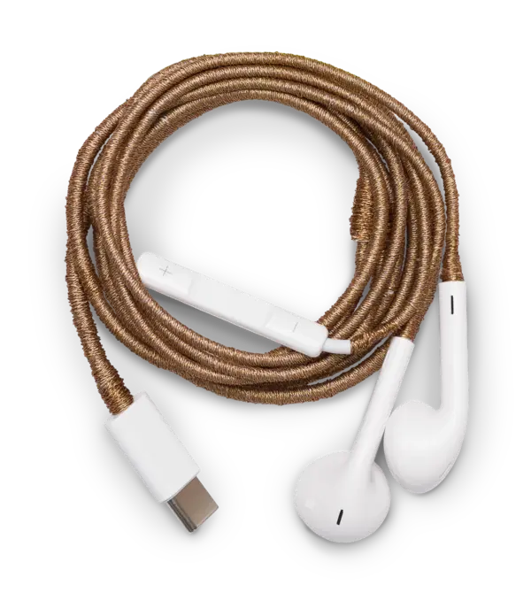 DÔEN Le Pom Pom & Headphones