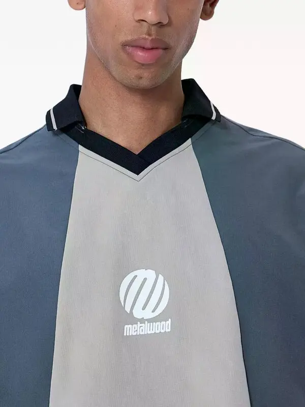 METALWOOD STUDIO V-neck Sweatshirt