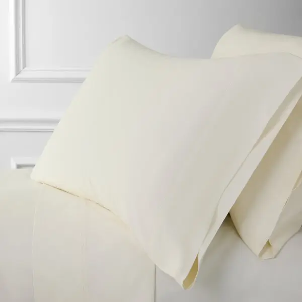 HUDSON PARK COLLECTION Giza 700 Cotton Sateen Flat Sheet, King Exclusive - Ivory Shell