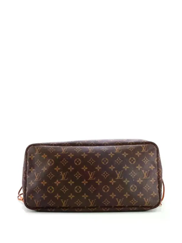 LOUIS VUITTON Monogram Canvas Gm Tote Bag