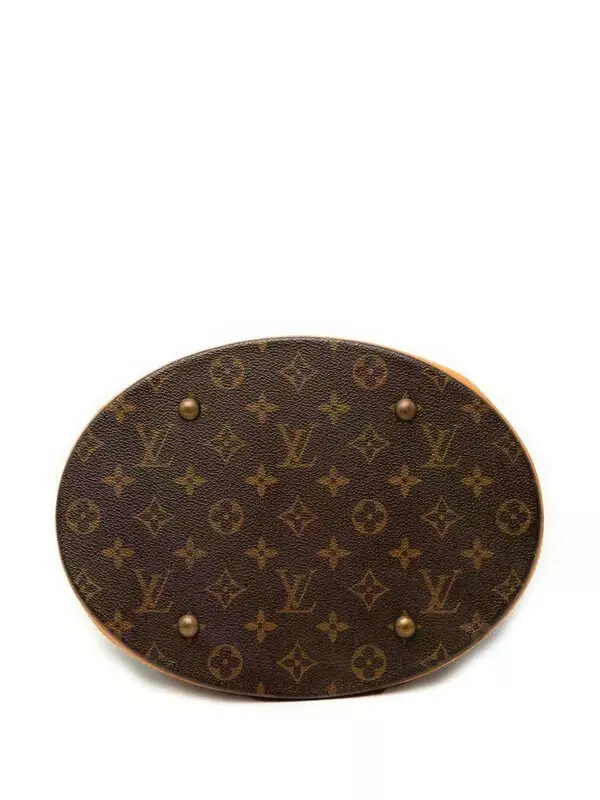 LOUIS VUITTON Monogram Gm Bucket Bag