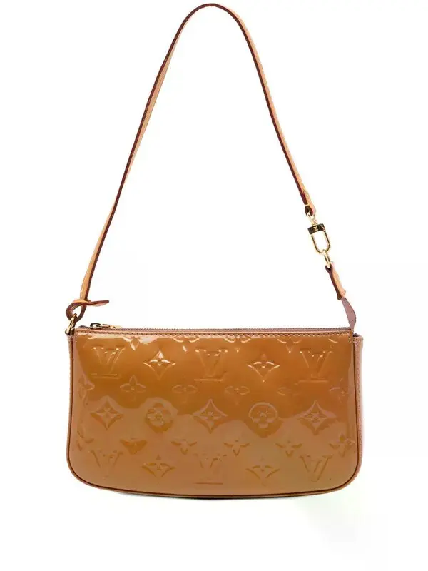 LOUIS VUITTON Monogram Vernis Pochette Accessories Shoulder Bag