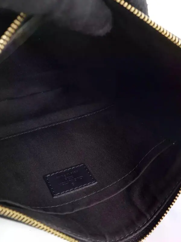 LOUIS VUITTON Matsy Shoulder Bag