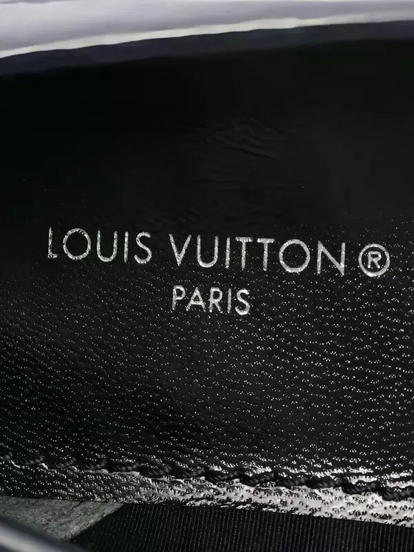 LOUIS VUITTON 40mm Academy Line Loafers