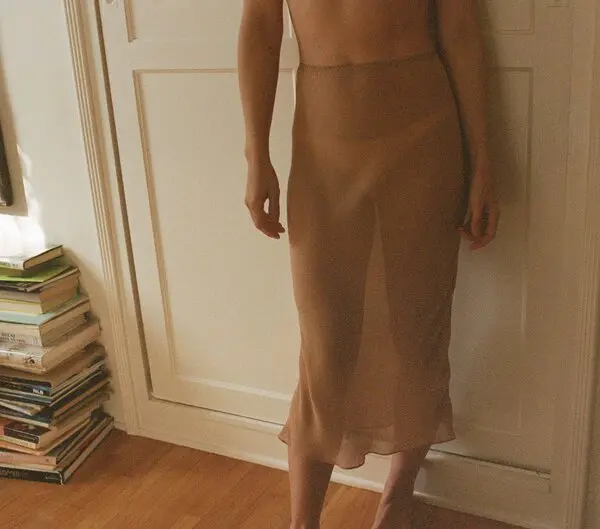 DÔEN Long Skirt Slip - Sand Dollar
