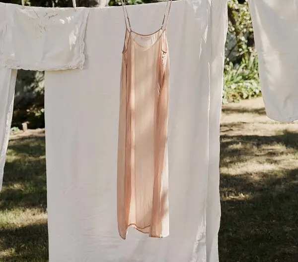 DÔEN Long Scoop Neck Slip - Conch