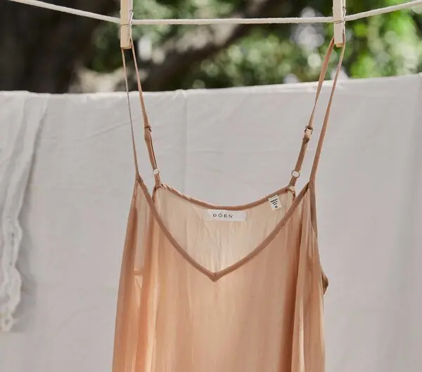 DÔEN Long Deep V-neck Slip - Sand Dollar