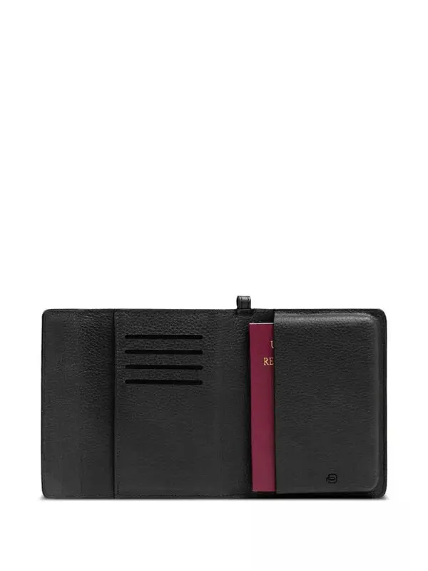 PIQUADRO Modus Leather Passport Holder